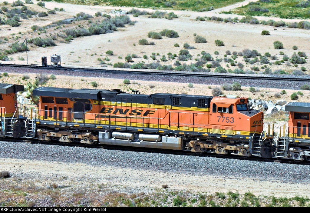 BNSF 7753